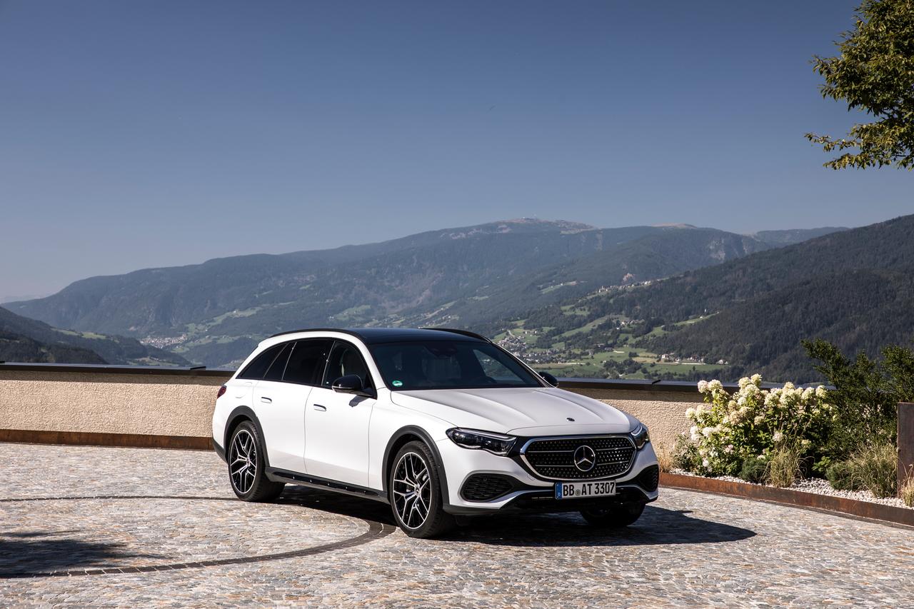 Mercedes Classe E All-Terrain 2024: caratteristiche, versioni e prezzi ...